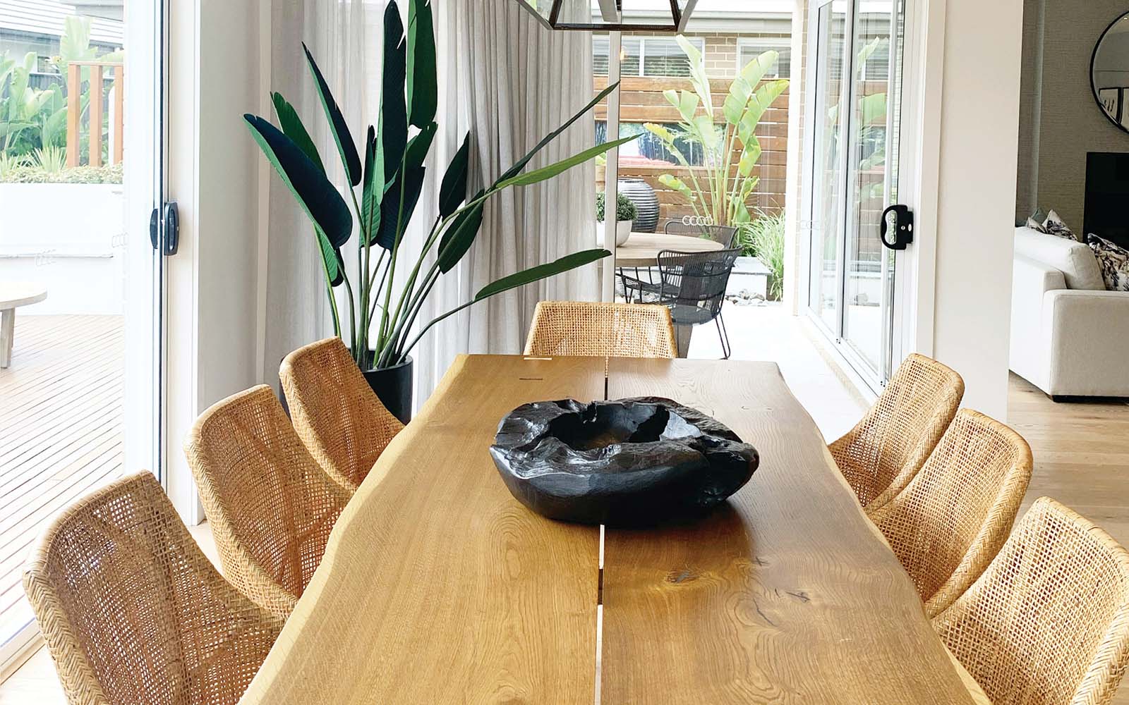 Contact | Swake Group